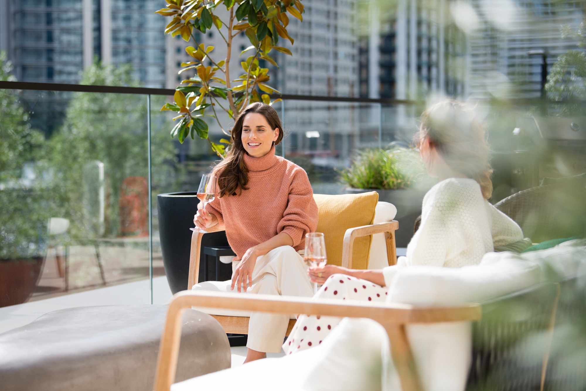 Lifestyle property photography of luxury Canary Wharf Apartments