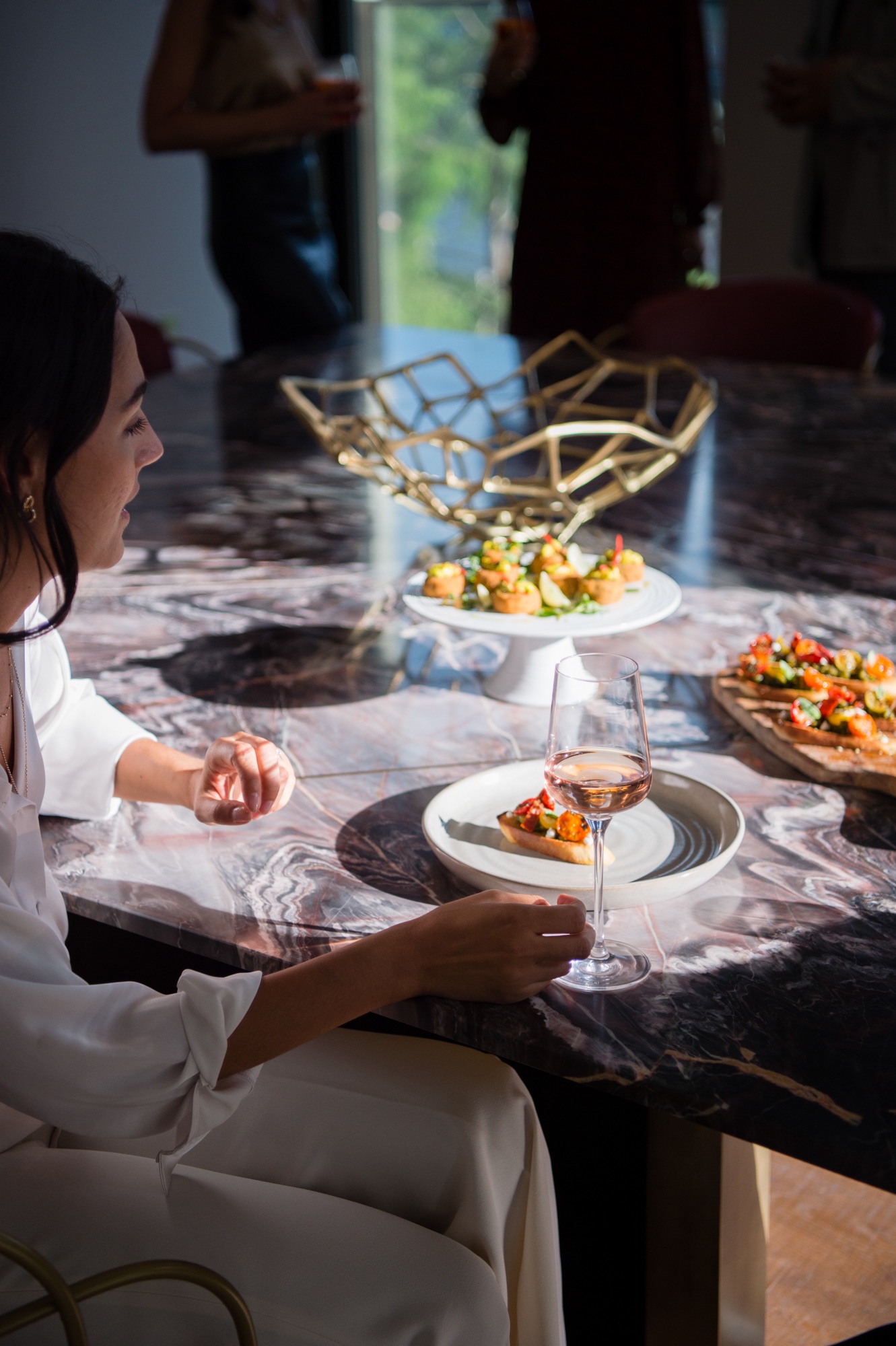 Lifestyle property photography of luxury Canary Wharf Apartments