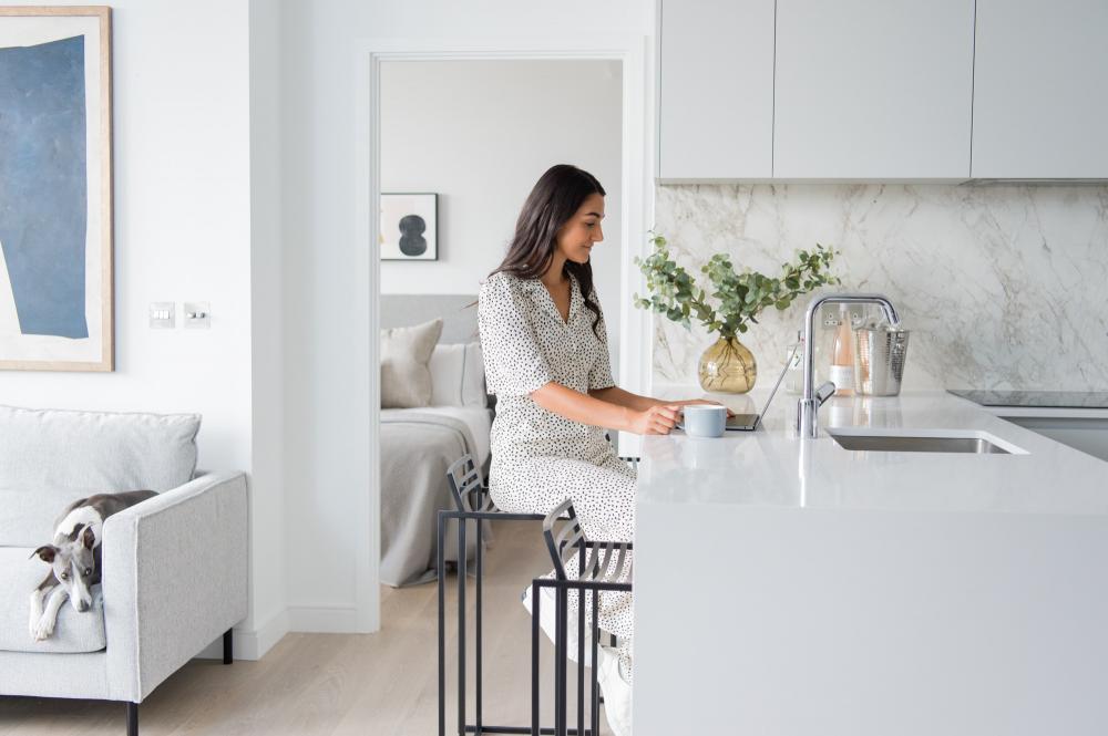 Lifestyle property photography of luxury Canary Wharf Apartments